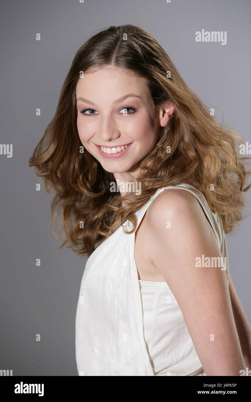 Teenager's girls, smile, portrait, person, teenager, girl, long-haired ...