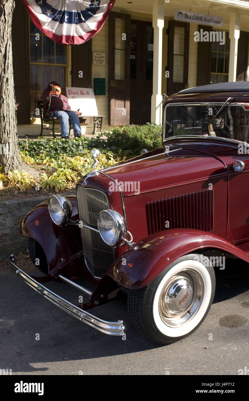 The USA, Connecticut, Chester, house, detail, old-timer, Ford, model B ...