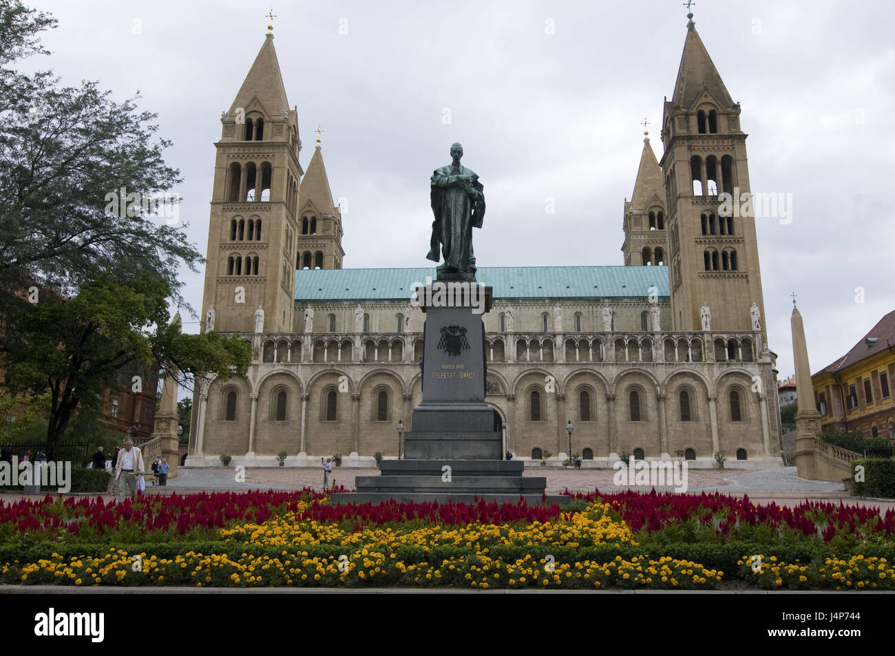 Hungary, Baranya, Pecs, cathedral, monument, statue Stock Photo - Alamy