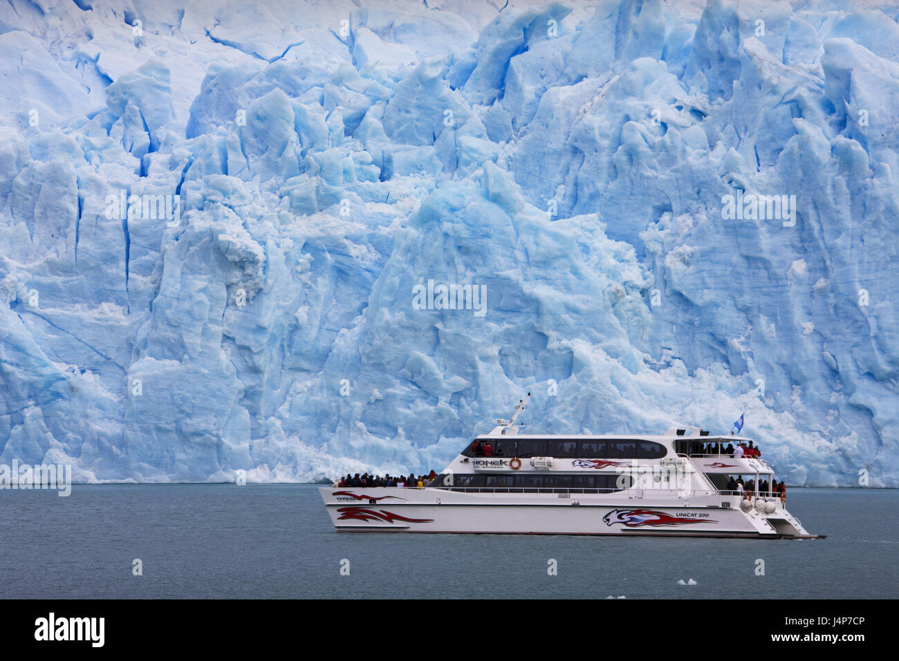 Argentina, Patagonia, Lago Argentino, Spegazzini glacier, glacier ...