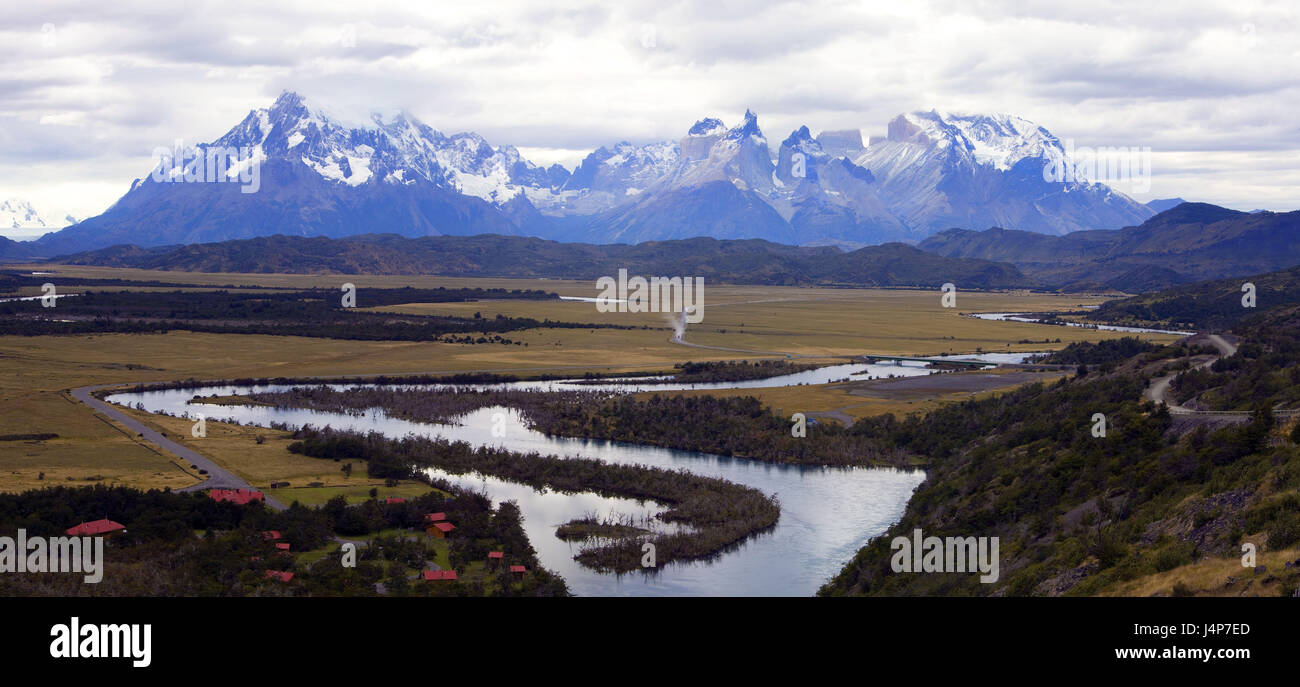 Rio serrano chile hi-res stock photography and images - Alamy