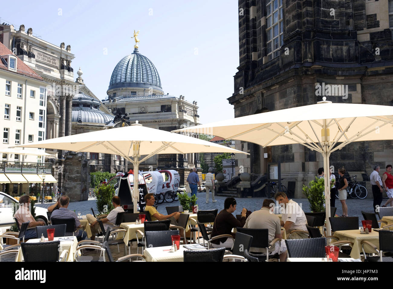 Old market and cafe tables hi-res stock photography and images - Alamy