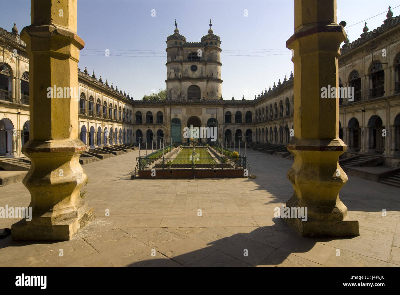 Mosque Imambaras, Calcutta, India Stock Photo - Alamy