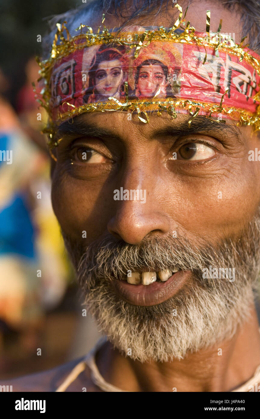 Hinduist, old, man, Kali temple, Calcutta, India, portrait, curled ...