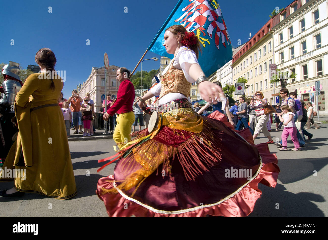 Medieval procession hi-res stock photography and images - Alamy