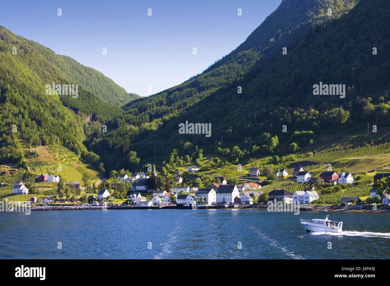 Norway, Hardarnerfjord, Utne, local view Stock Photo - Alamy