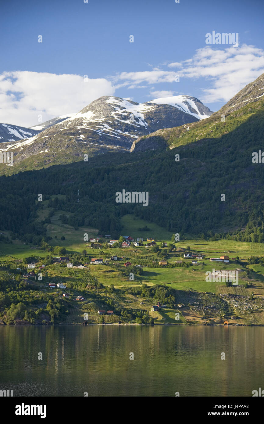 Flo Norway High Resolution Stock Photography and Images - Alamy