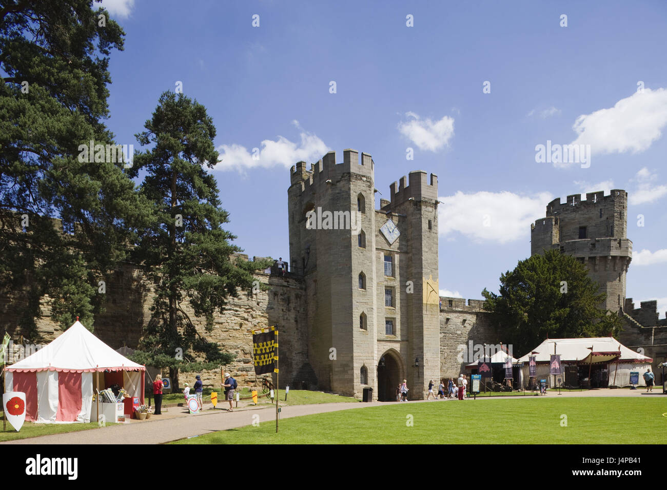 Model at warwick castle hi-res stock photography and images - Alamy