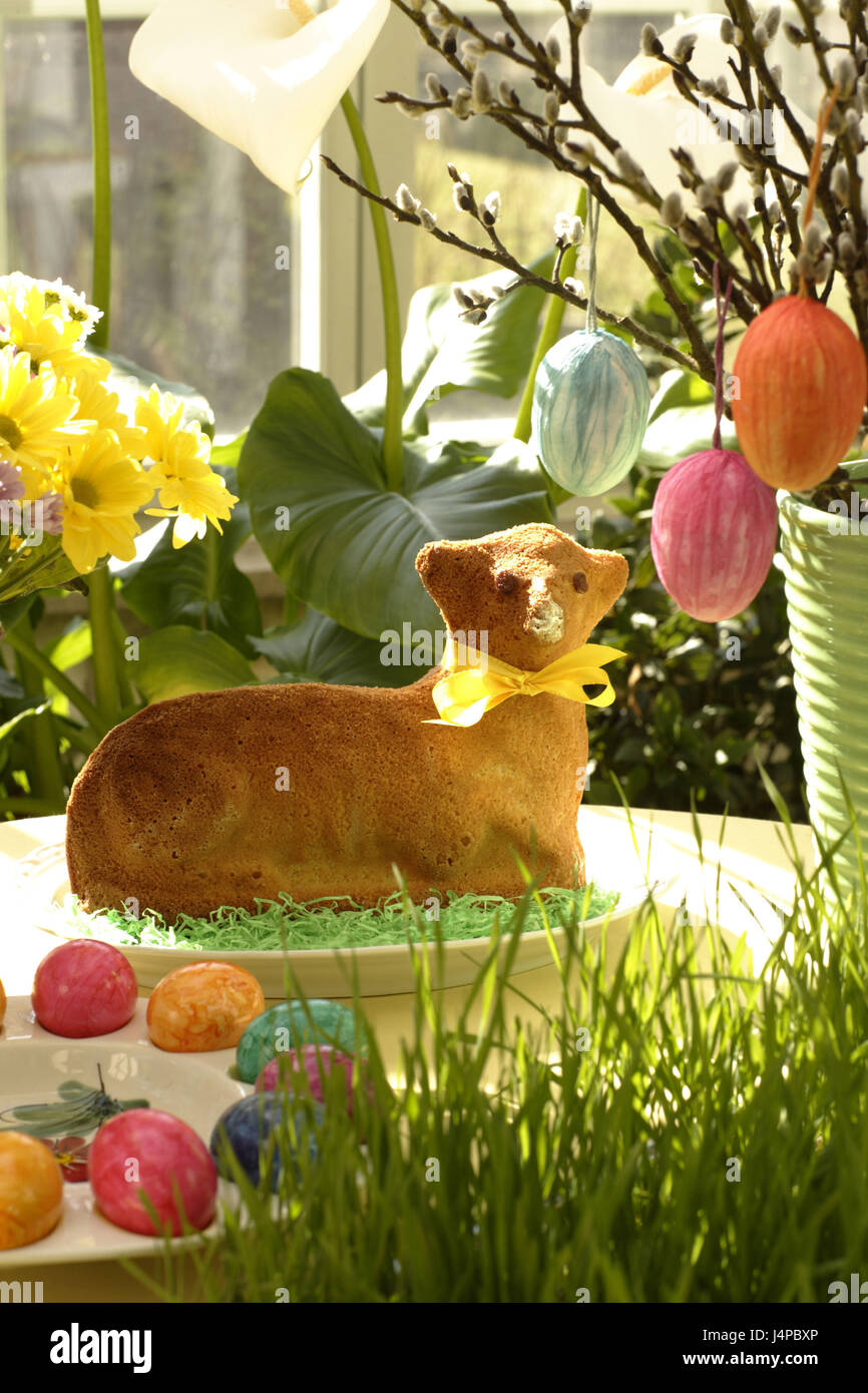 Easter decoration, paschal lamb Stock Photo - Alamy