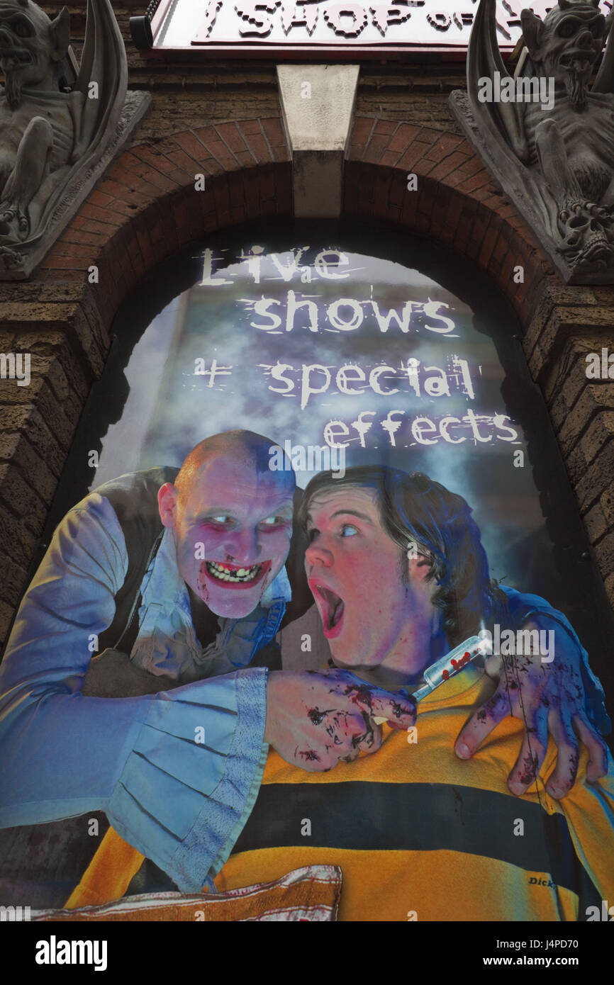 London dungeon hi-res stock photography and images - Alamy