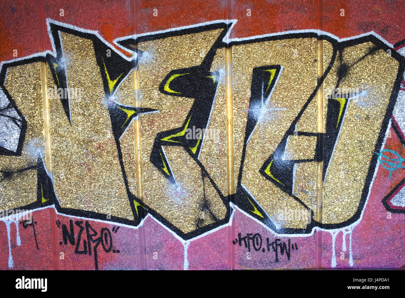 Great Britain, England, London, Southbank, graffiti, Queen Elizabeth ...