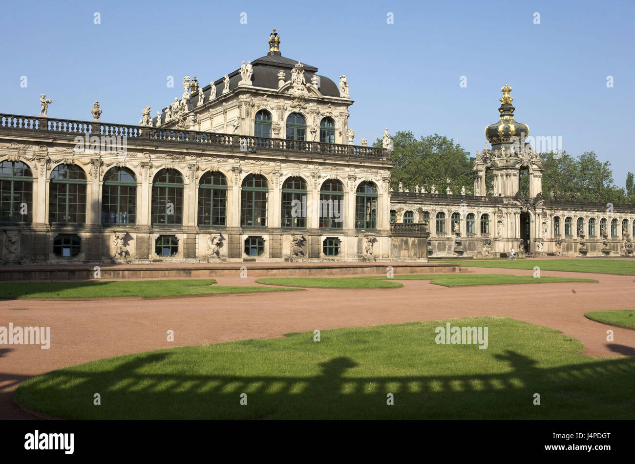 Kennel palace hi-res stock photography and images - Alamy