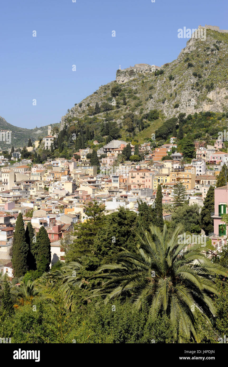 Taormina Town Stock Photos & Taormina Town Stock Images - Alamy