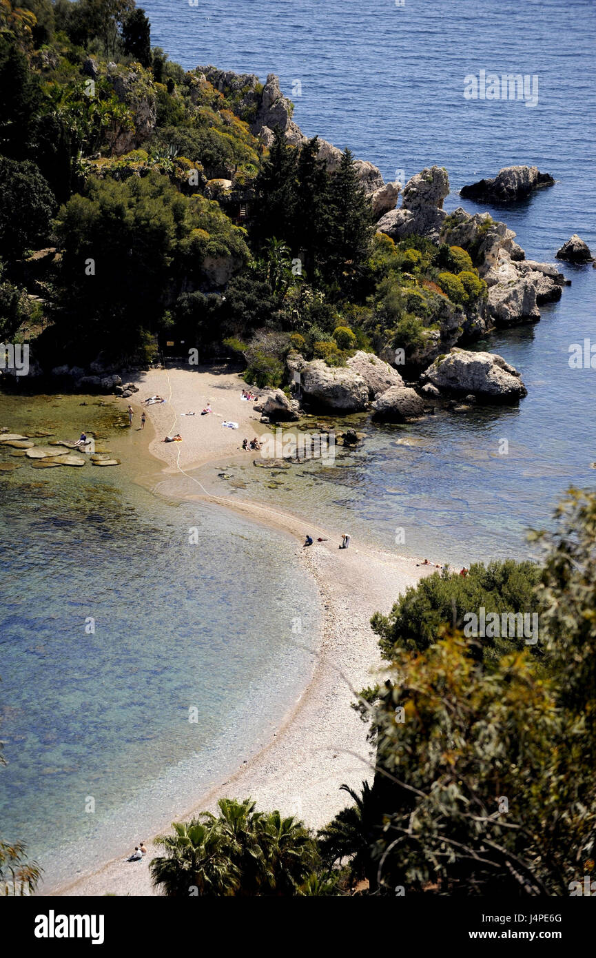 Isola bella beach resort hi-res stock photography and images - Alamy