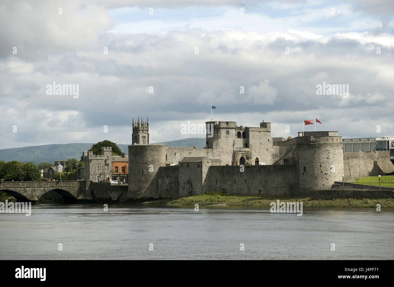 King john castle limerick ireland hi-res stock photography and images ...