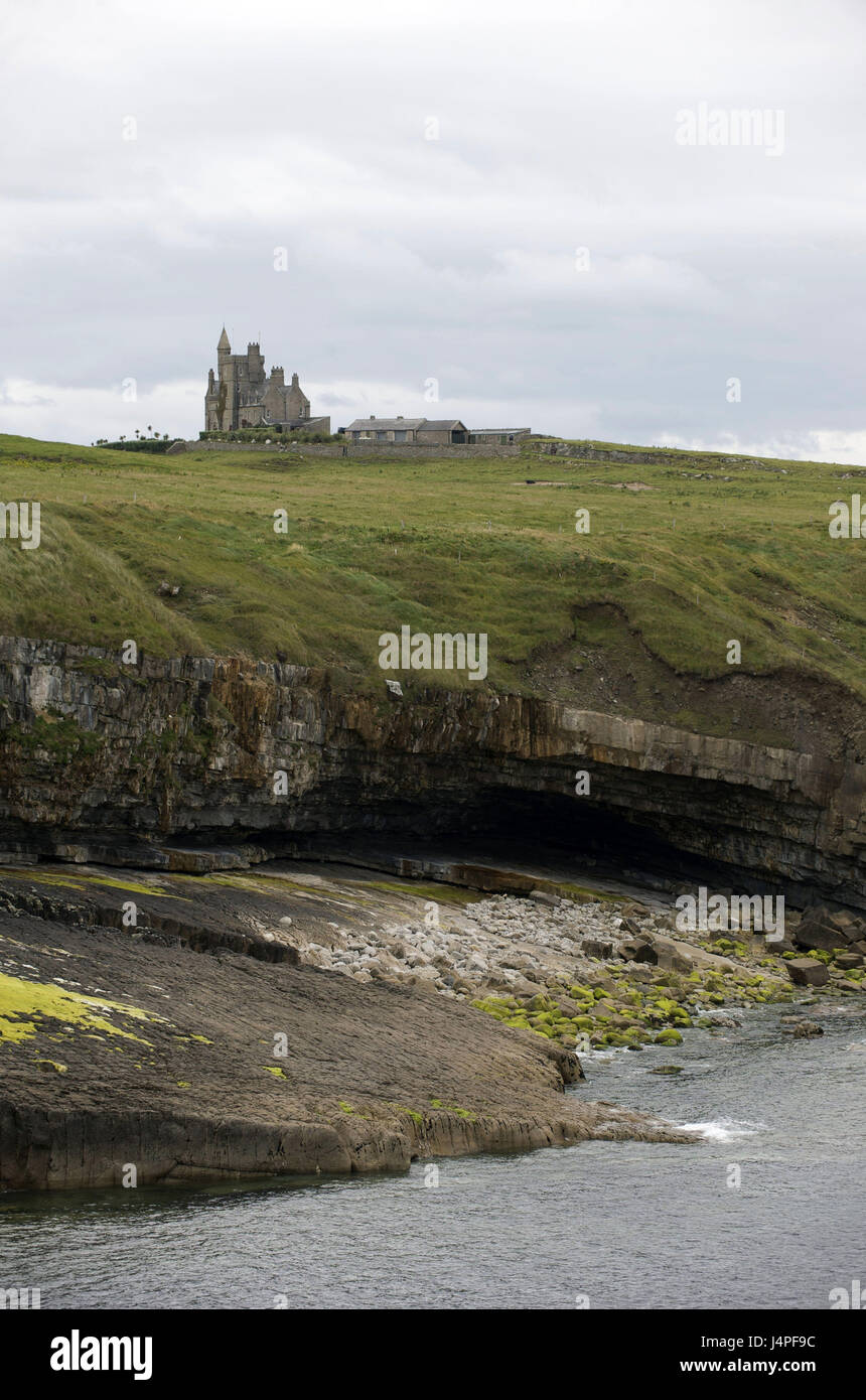 Ireland, Connacht, county Sligo, Mullaghmore, Mullaghmore Castle Stock ...