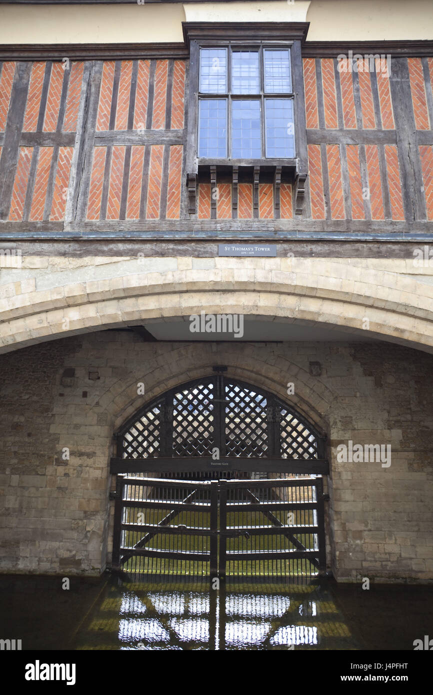 Traitors gates hi-res stock photography and images - Alamy