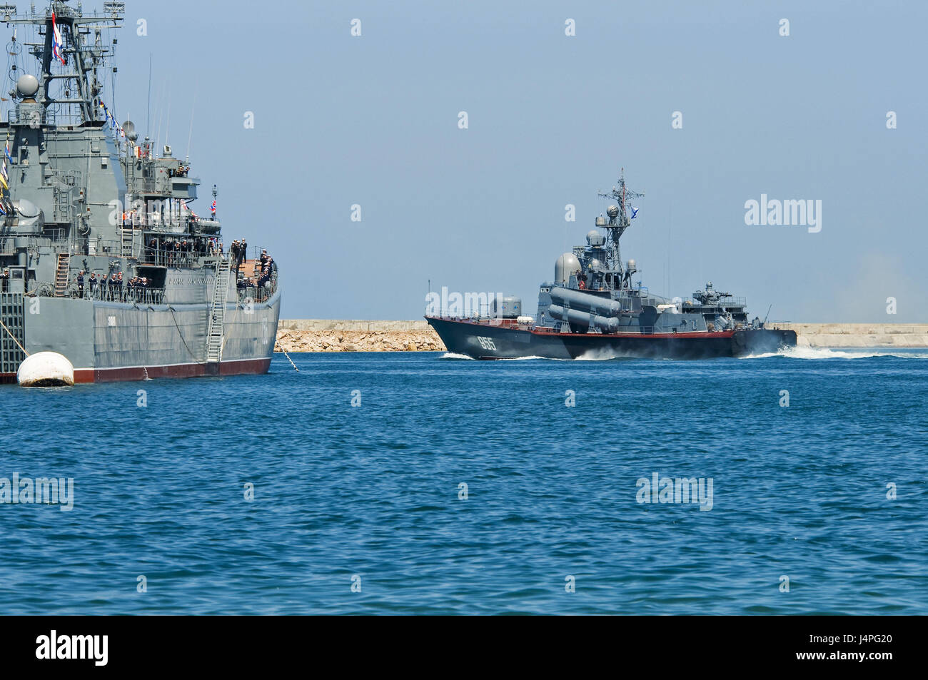 Russian fleet black sea hi-res stock photography and images - Alamy