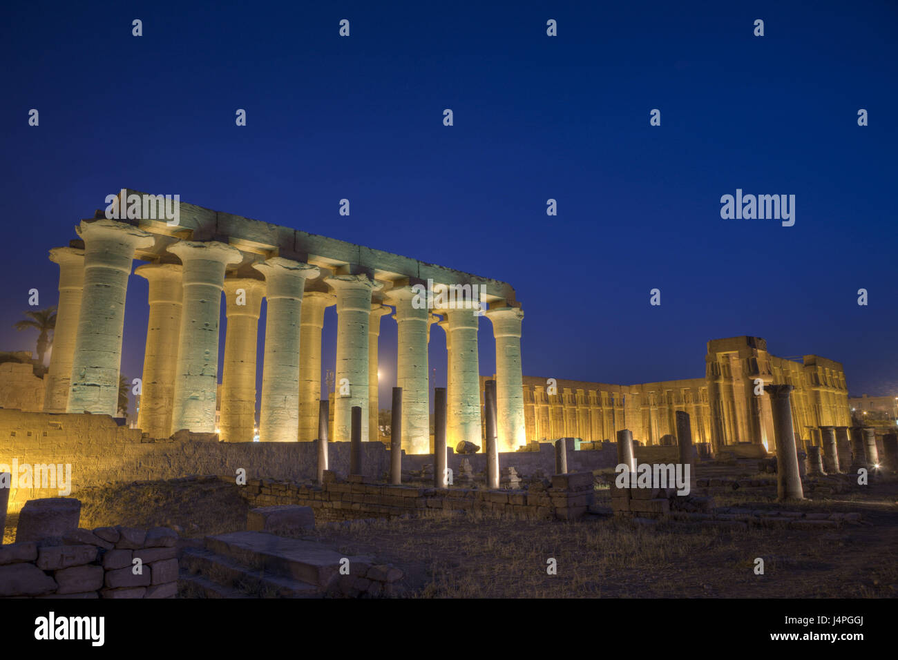Illuminateded pillar court, Luxor temple, Luxor, Egypt Stock Photo - Alamy