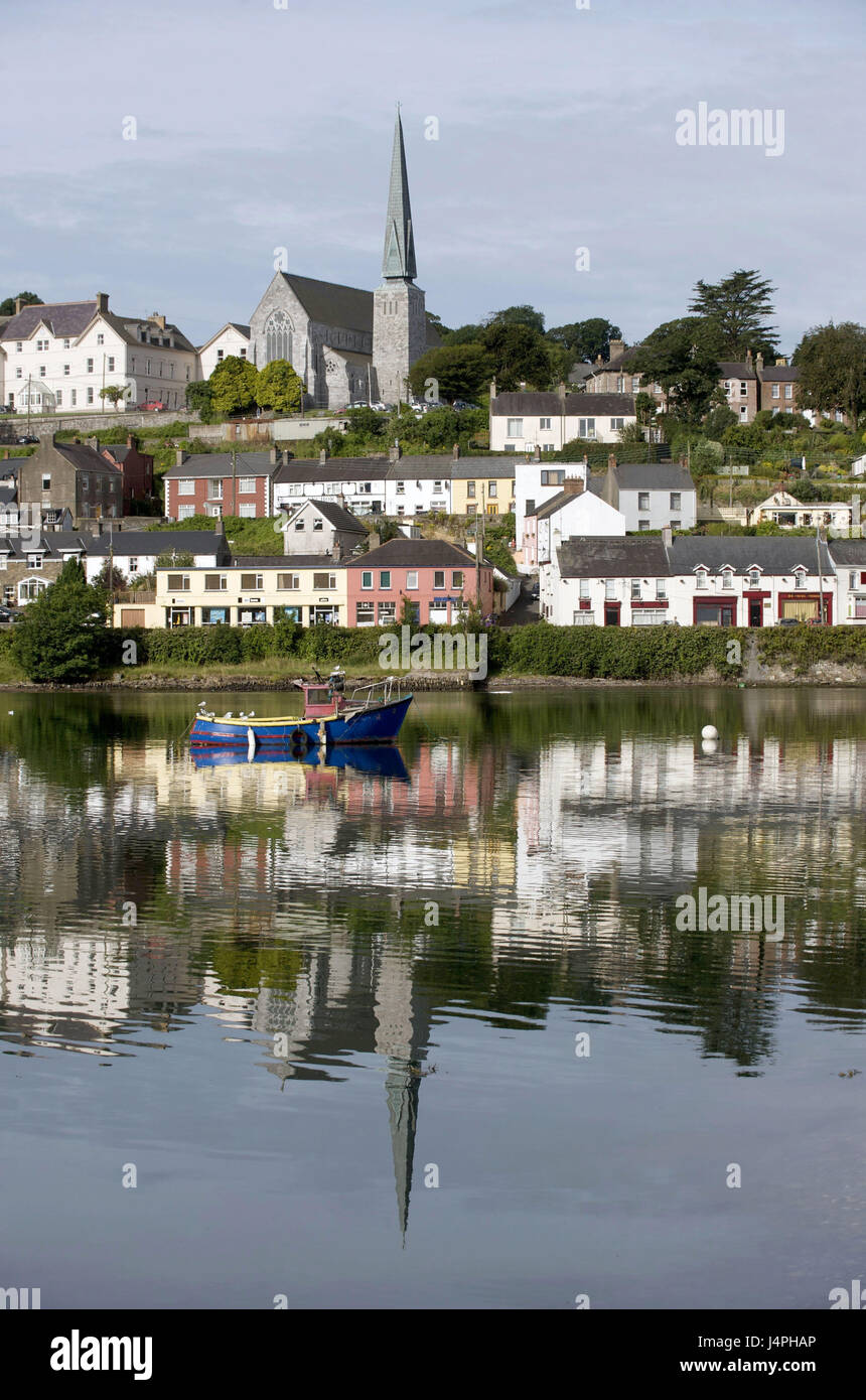 Crosshaven hi-res stock photography and images - Alamy