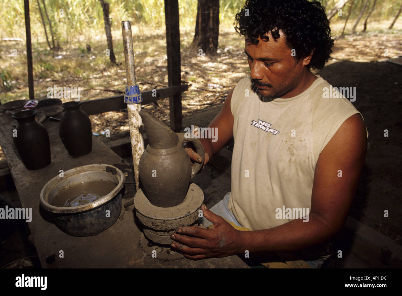 Chorotega pottery hi-res stock photography and images - Alamy