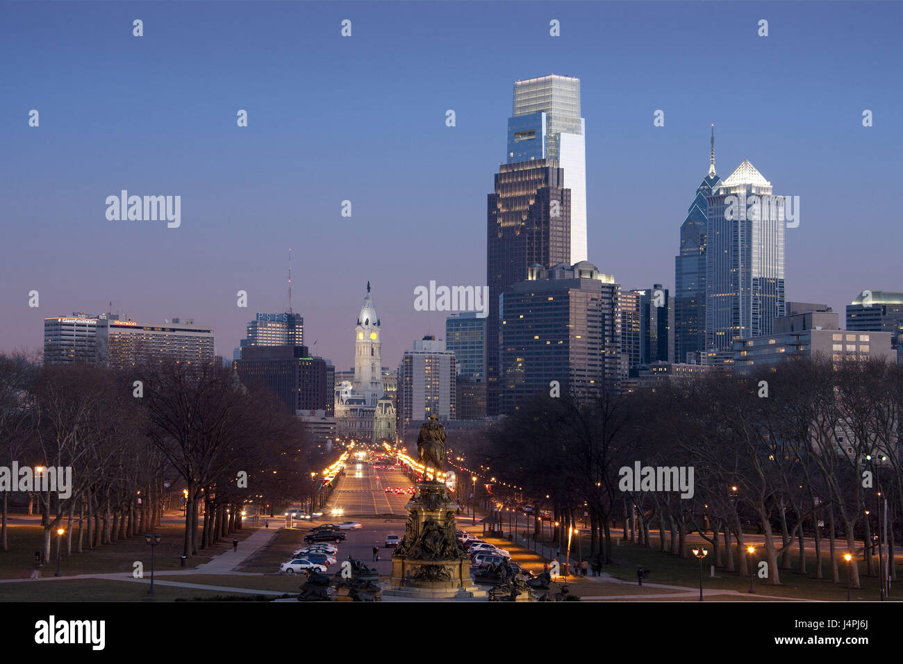 The USA, Philadelphia city, city hall, Benjamin Franklin Parkway ...