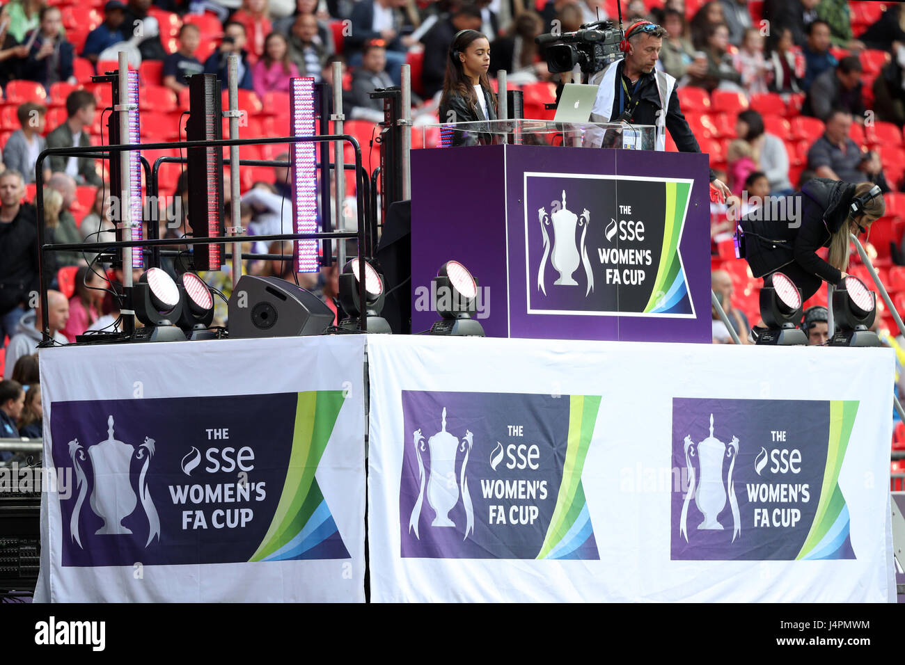 Pre match entertainment before the SSE Women's FA Cup Final at Wembley ...