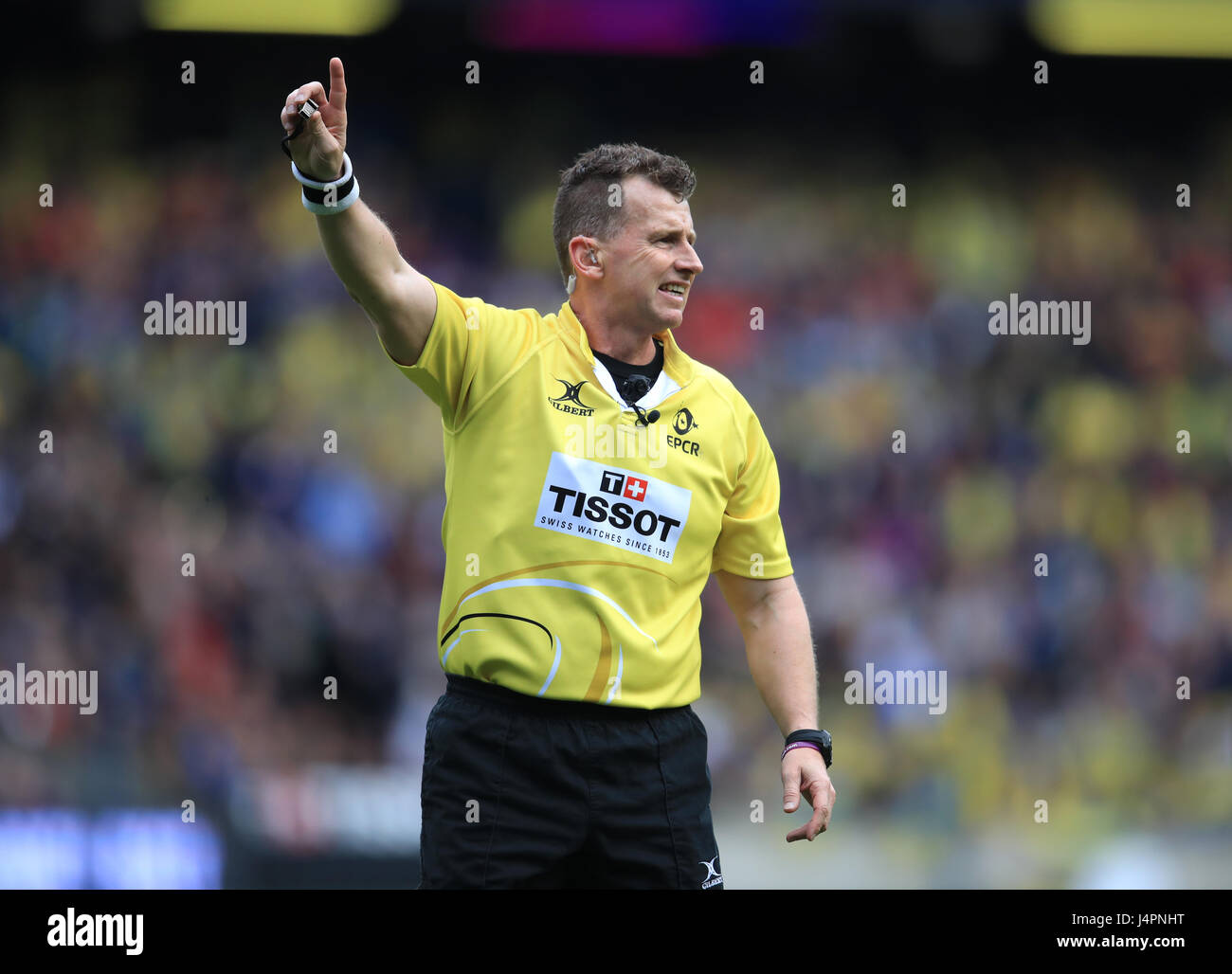 Referee nigel owens during the european champions cup hi-res stock ...