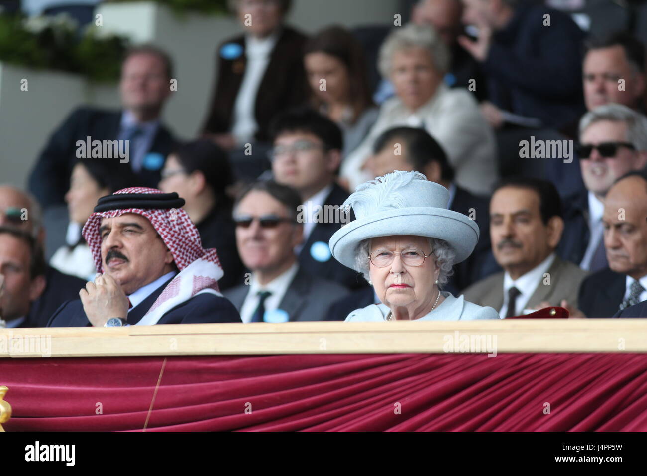 Queen Elizabeth II and the King of Bahrain (left0 during the Royal ...