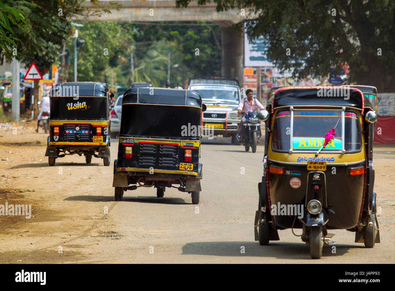 Indian tuk tuks on the streets of Chitradurga town, Karnataka, India ...