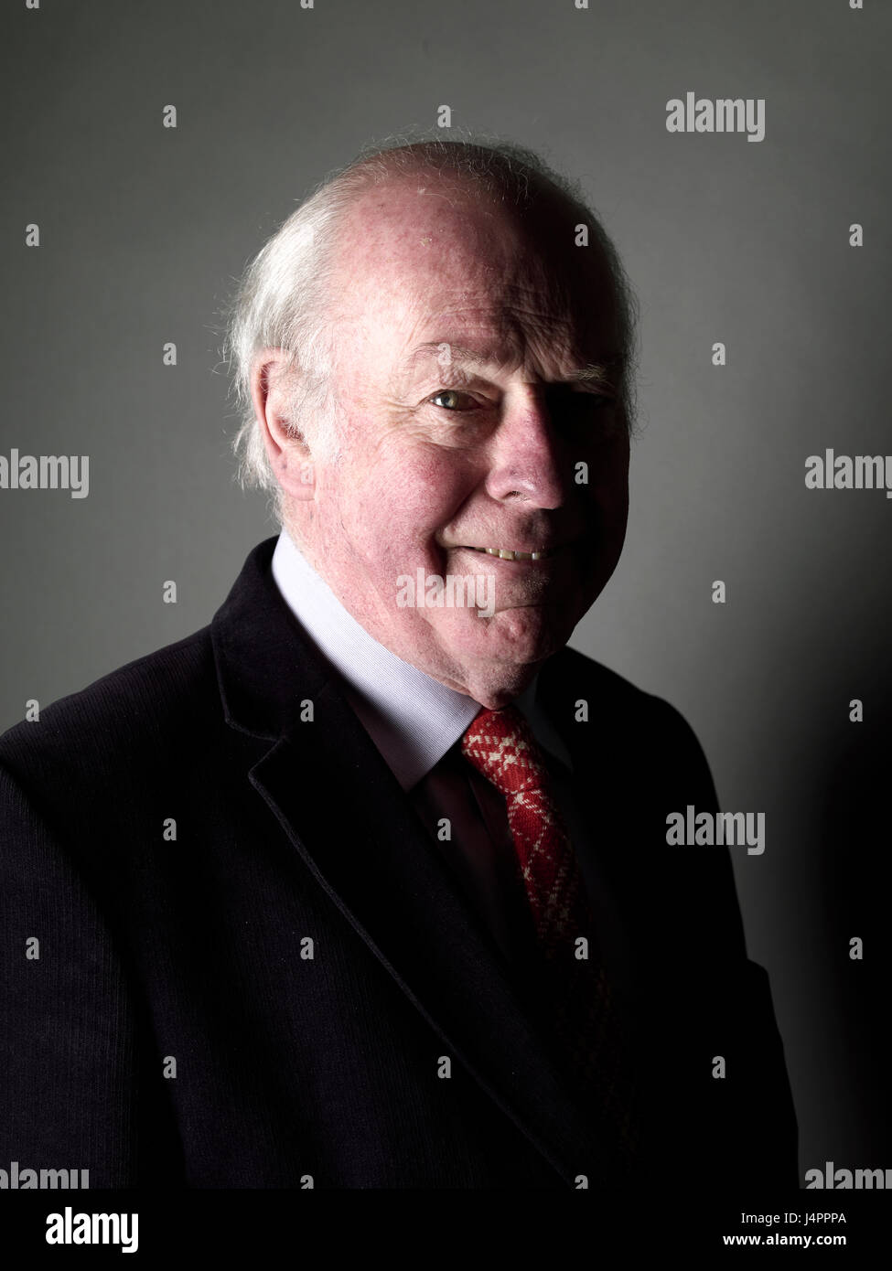 Simon Courtauld at the Oldie literary Lunch 9/5/17 Stock Photo - Alamy