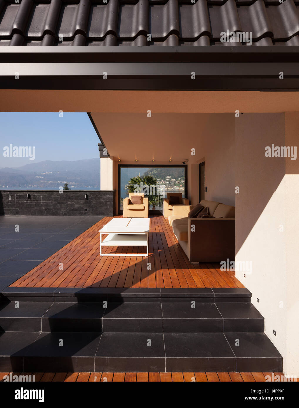 Modern home Veranda, external Stock Photo - Alamy