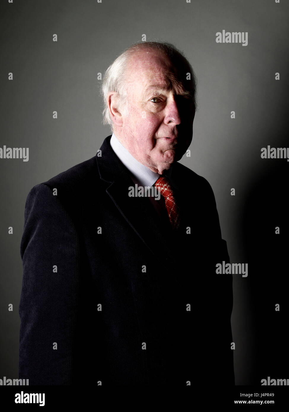Simon Courtauld at the Oldie literary Lunch 9/5/17 Stock Photo - Alamy