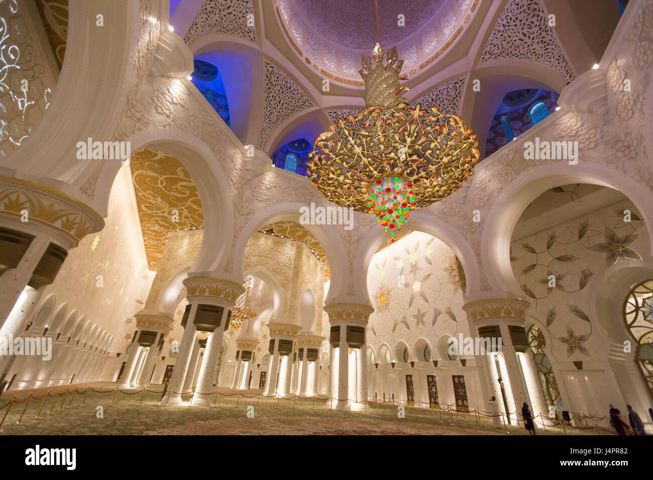 ABU DHABI, UAE - MAY 4, 2015: Detail of Sheikh Zayed Grand Mosque in ...
