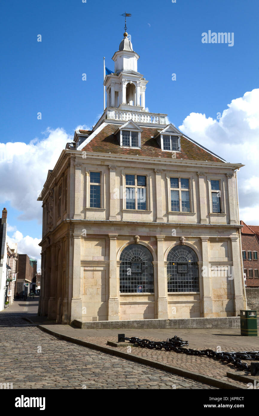 Century old stone quay hi-res stock photography and images - Alamy