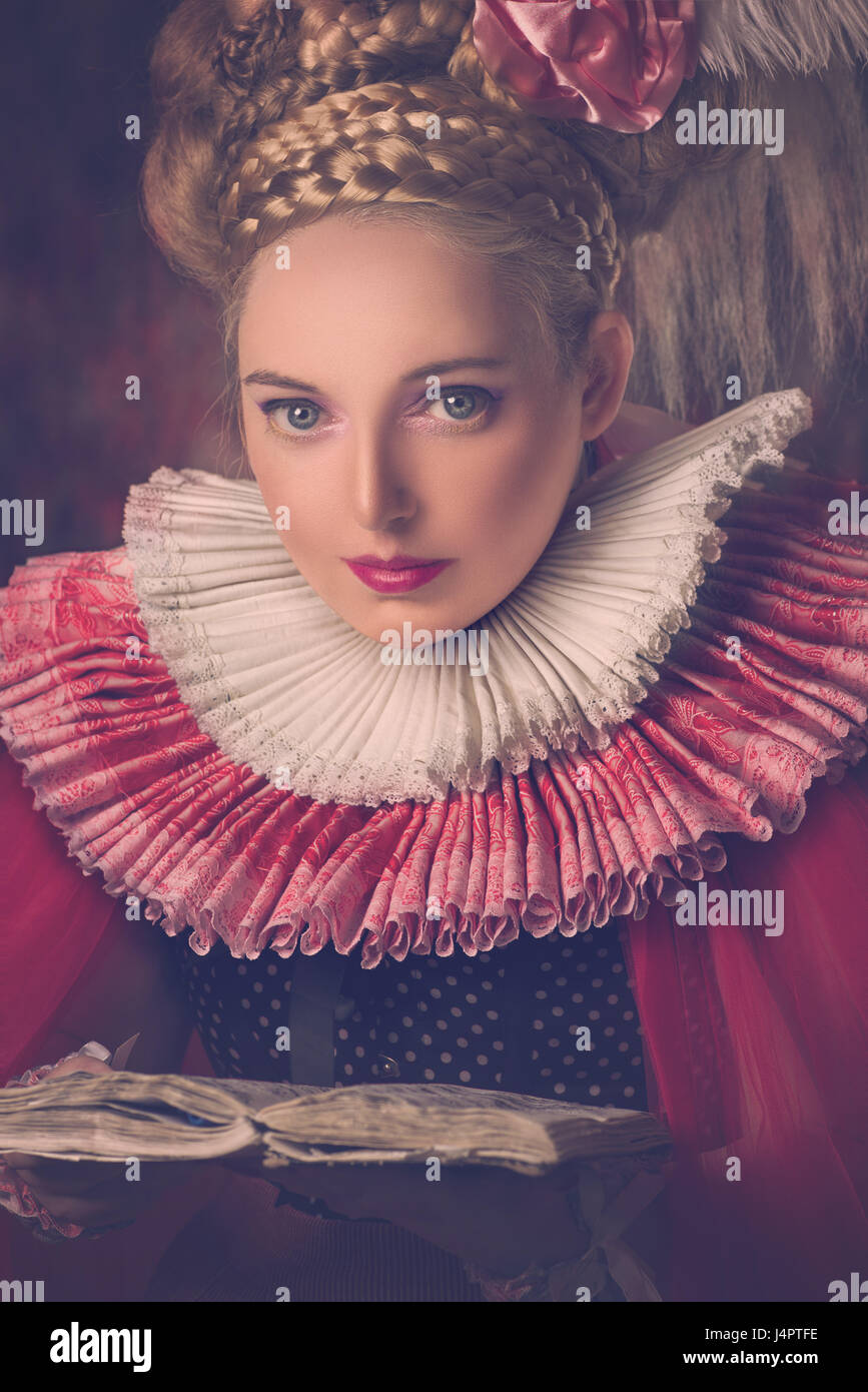 Noble lady hi-res stock photography and images - Alamy