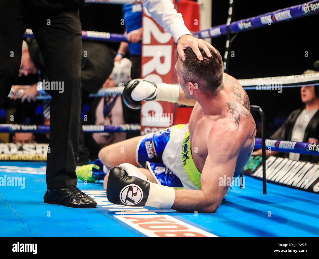 Chris dutton fails hi-res stock photography and images - Alamy