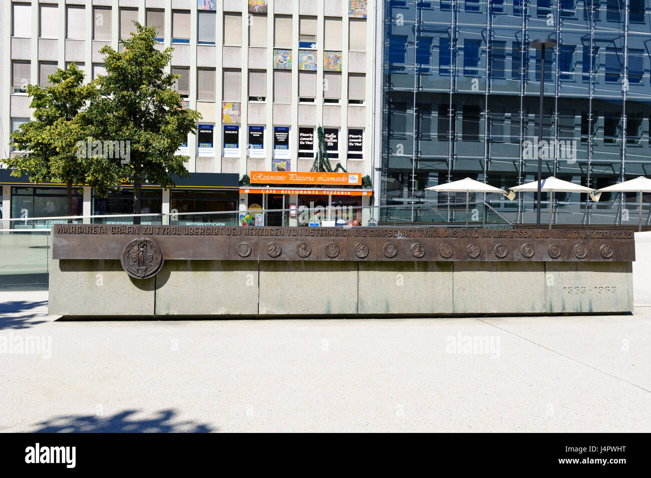 Commemorative Circular bonze discs near the Liberation Memorial ...