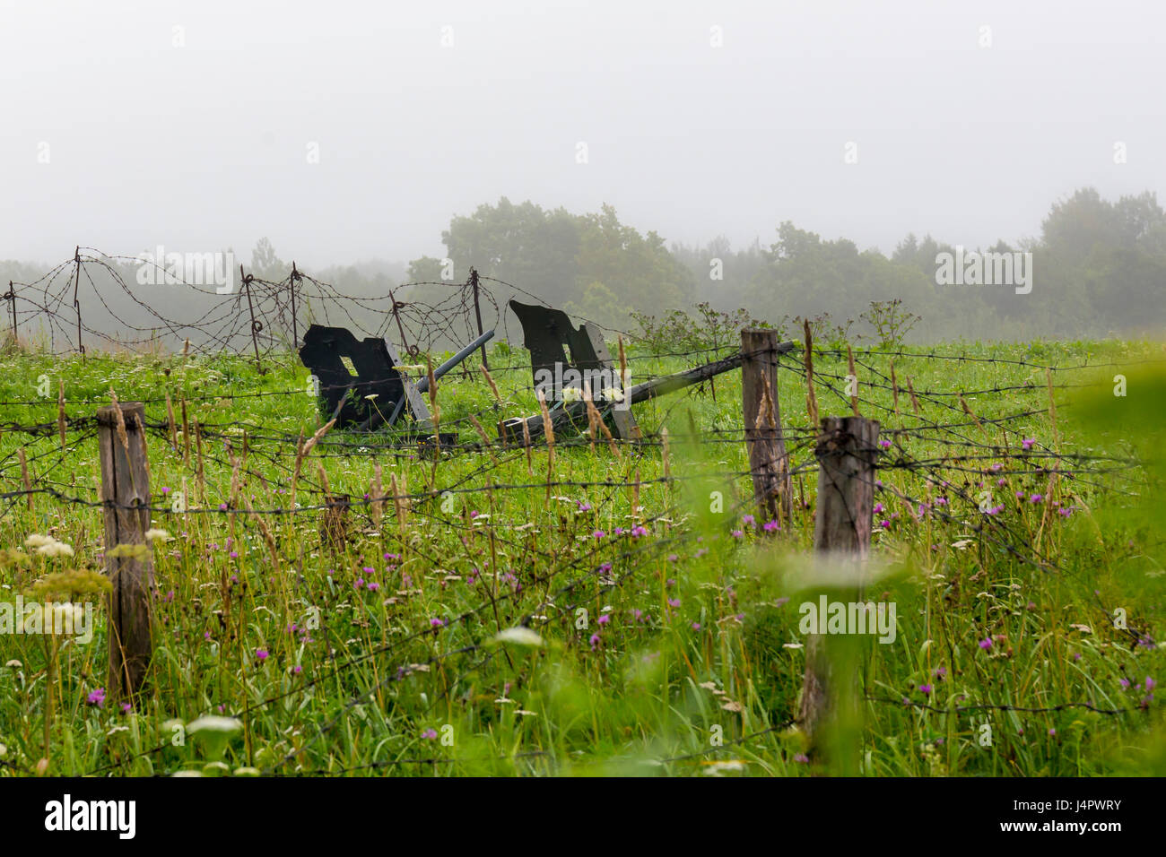 World war two soviet military cannon on position Stock Photo - Alamy