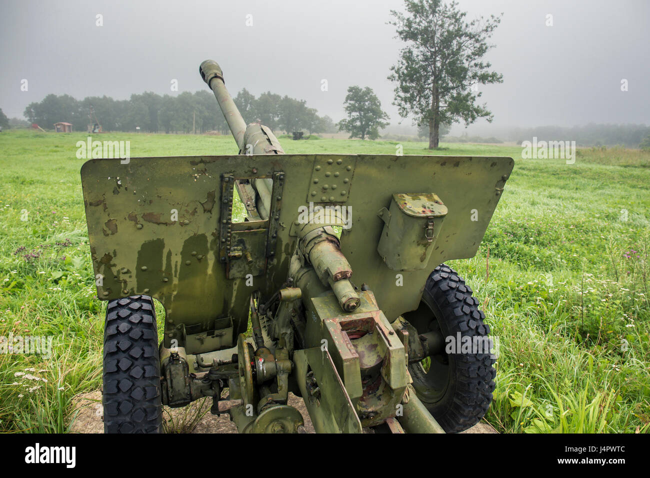 World war two soviet military cannon on position Stock Photo - Alamy