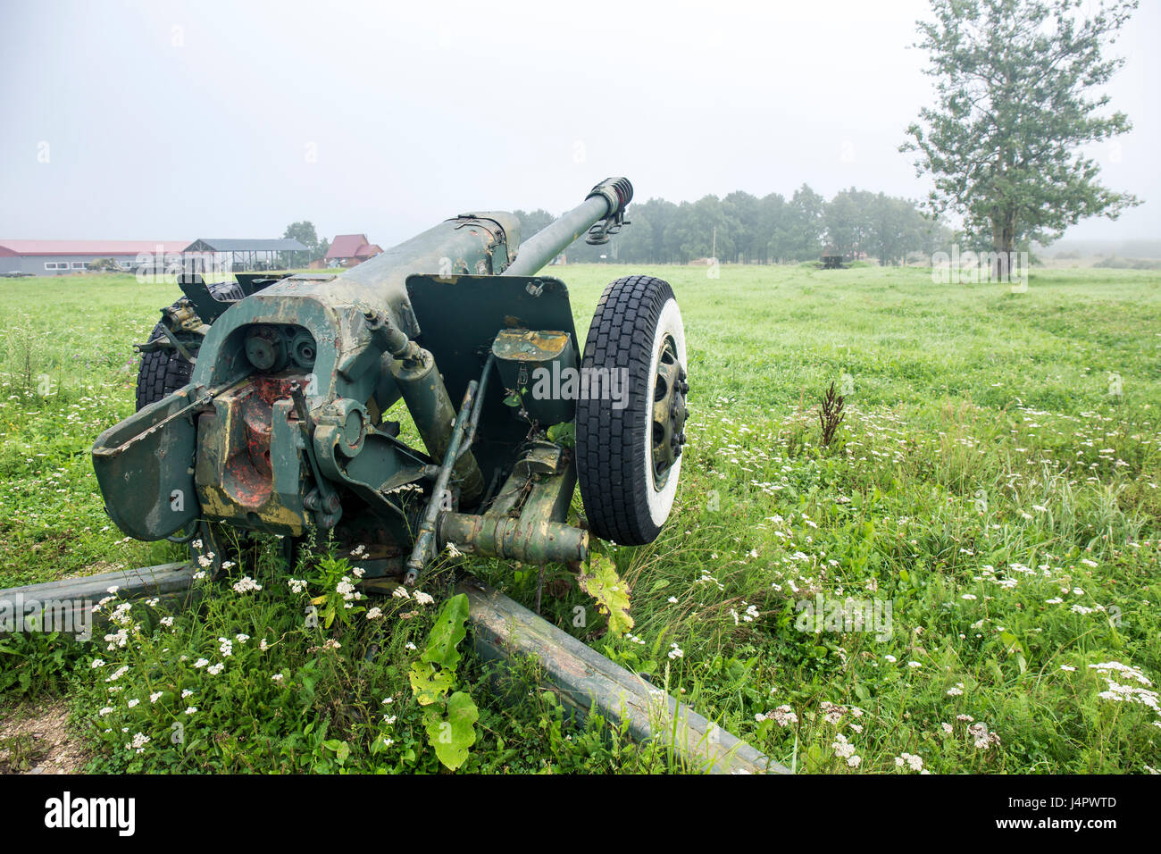 World war two soviet military cannon on position Stock Photo - Alamy