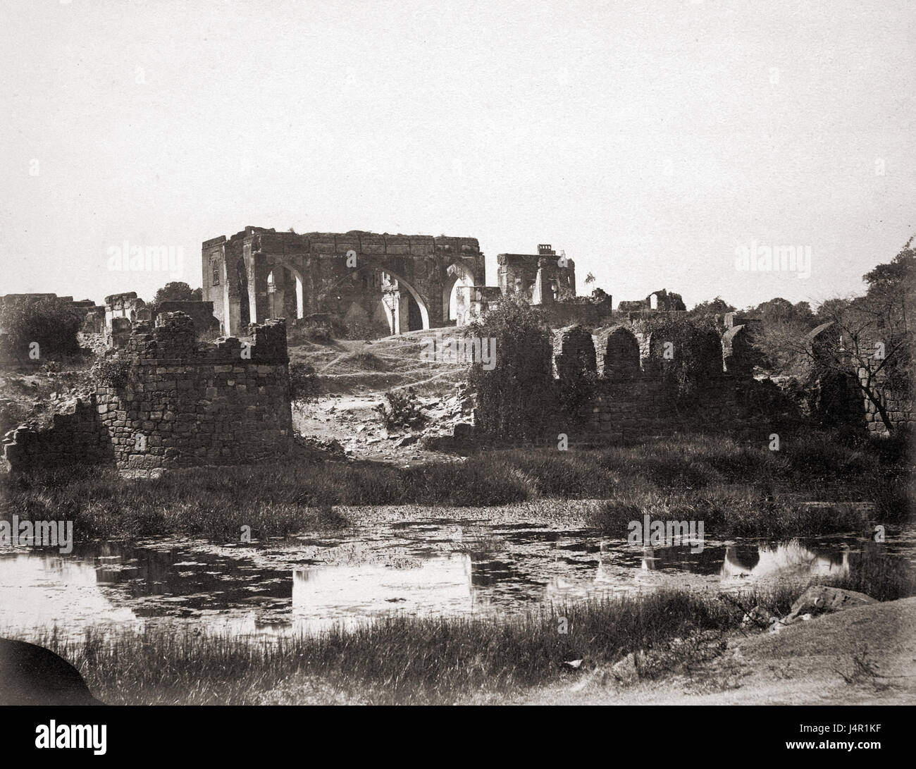 View of the Gagan Mahal or durbar hall, Bijapur Stock Photo - Alamy
