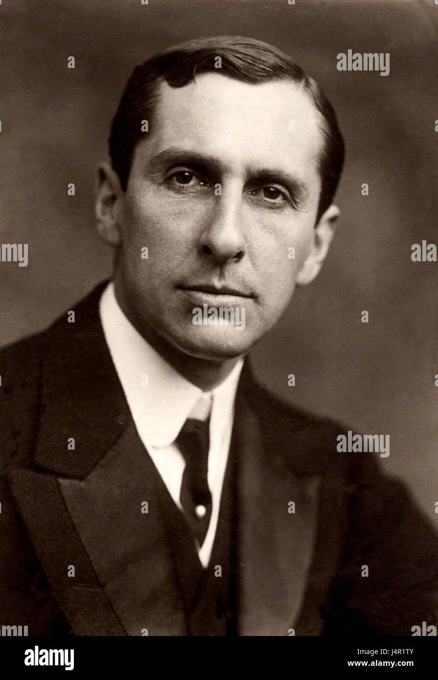 Viscount Lee of Fareham was a British peer and statesman who played an ...
