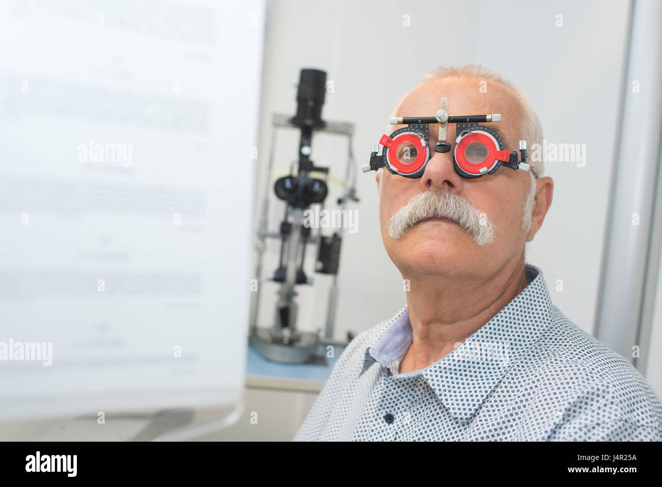 adapting to the eyes vision Stock Photo - Alamy