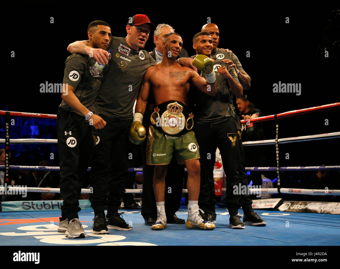 Kal Yafai celebrates beating Suguru Muranaka during their WBA Super ...