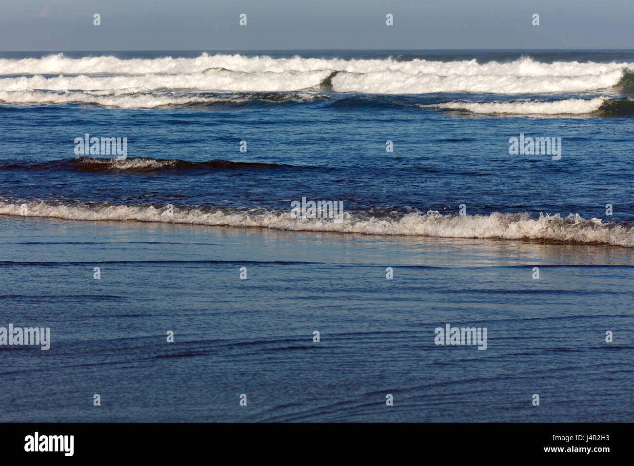 View at Atlantic ocean beach, Casablanca, Morocco Stock Photo - Alamy