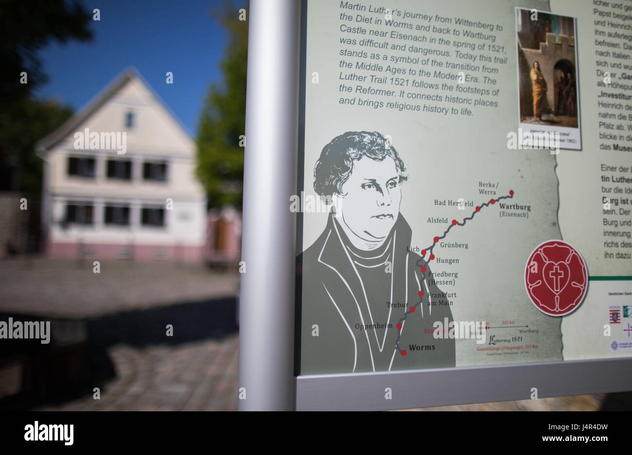 Trebur, Germany. 9th May, 2017. A sign marks and explains the Luther ...