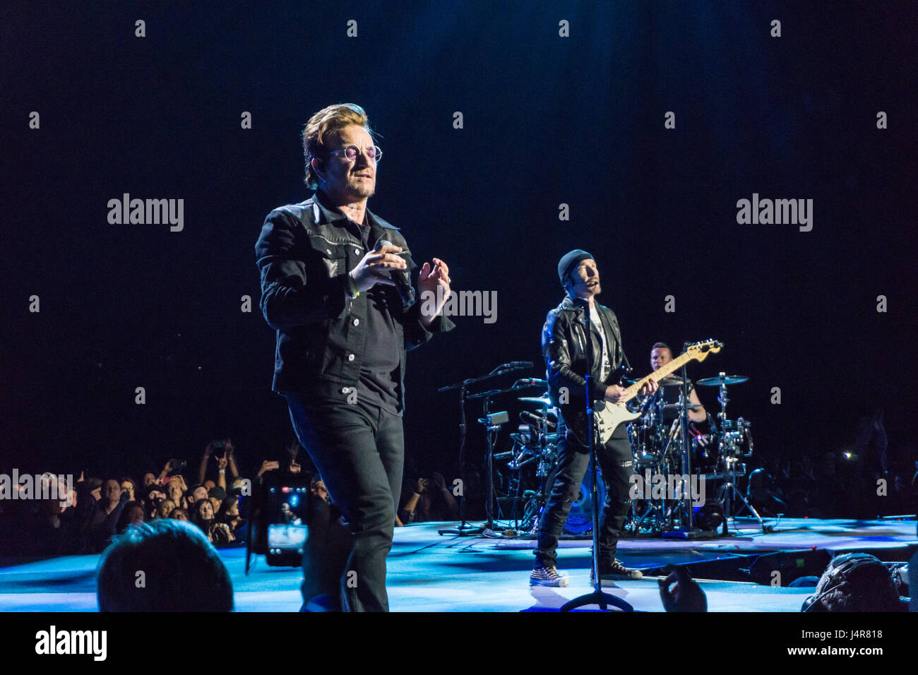 Vancouver Canada 12th May 2017 Bono Of U2 At Bc Place Stadium In