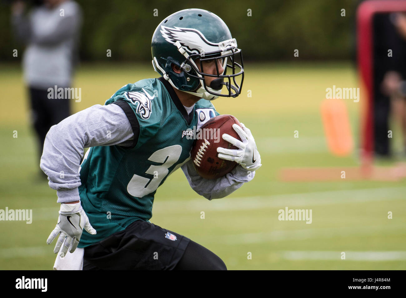 Donnel pumphrey hi-res stock photography and images - Alamy