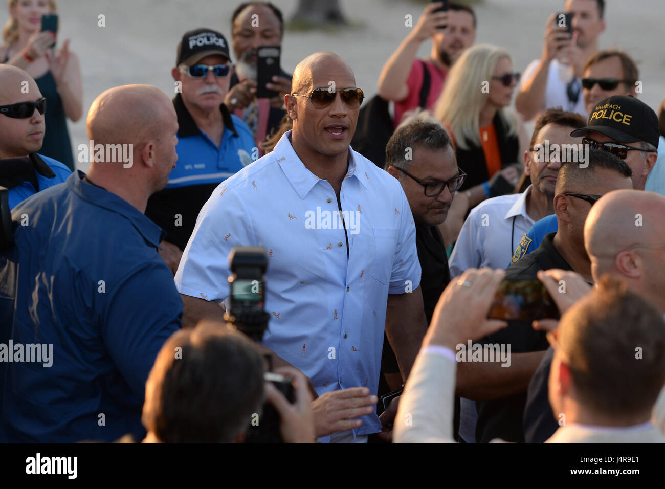 Dwayne johnson baywatch beach hi-res stock photography and images - Alamy